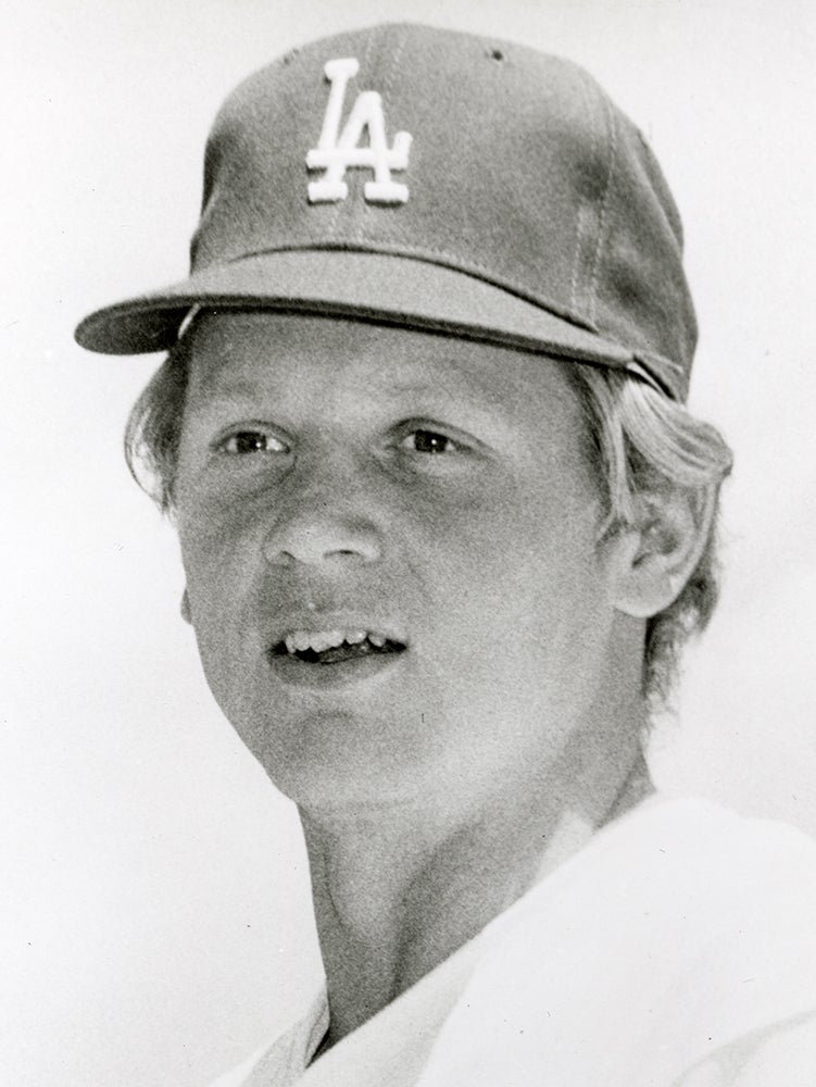 #CardCorner: 1973 Topps Burt Hooton | Baseball Hall of Fame