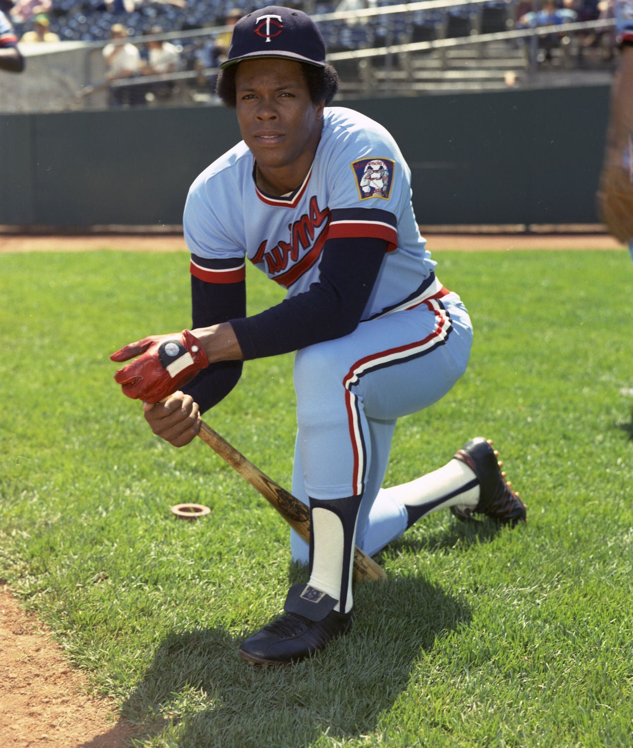 Twins found hidden gem in Carew | Baseball Hall of Fame
