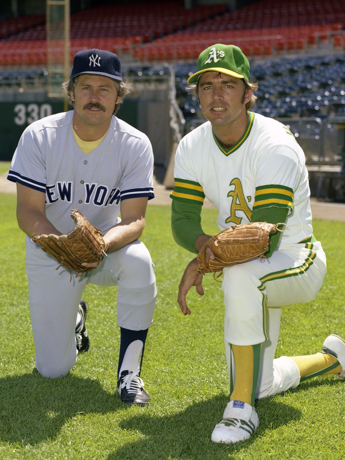 Hunter's 200th win puts him in rare company | Baseball Hall of Fame