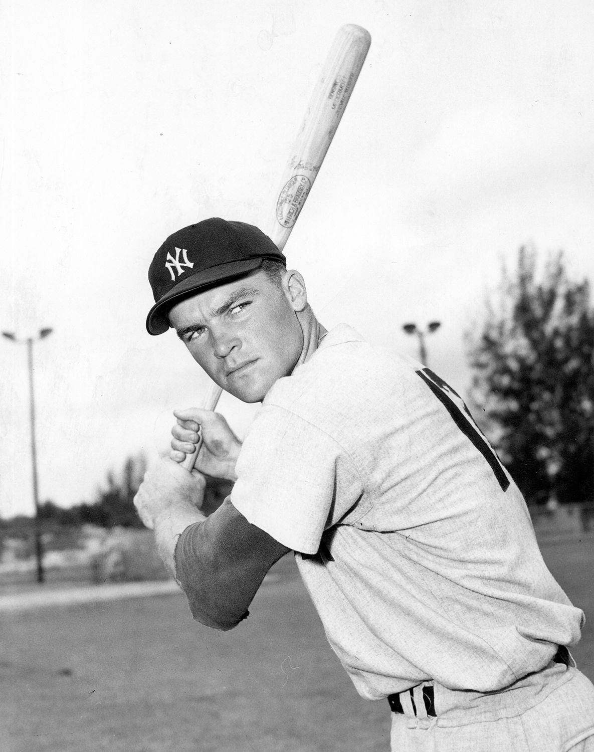 #CardCorner: 1968 Topps Deron Johnson | Baseball Hall of Fame