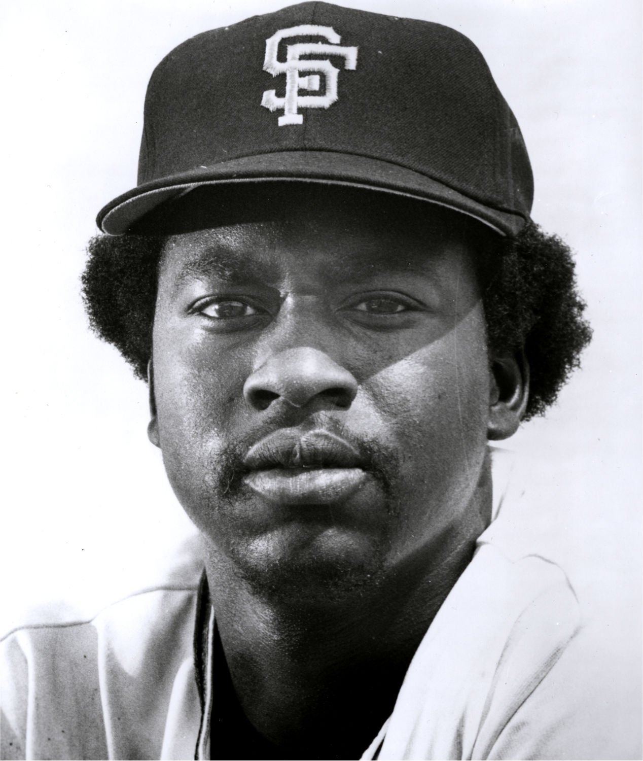 #CardCorner: 1974 Topps Gary Matthews | Baseball Hall of Fame