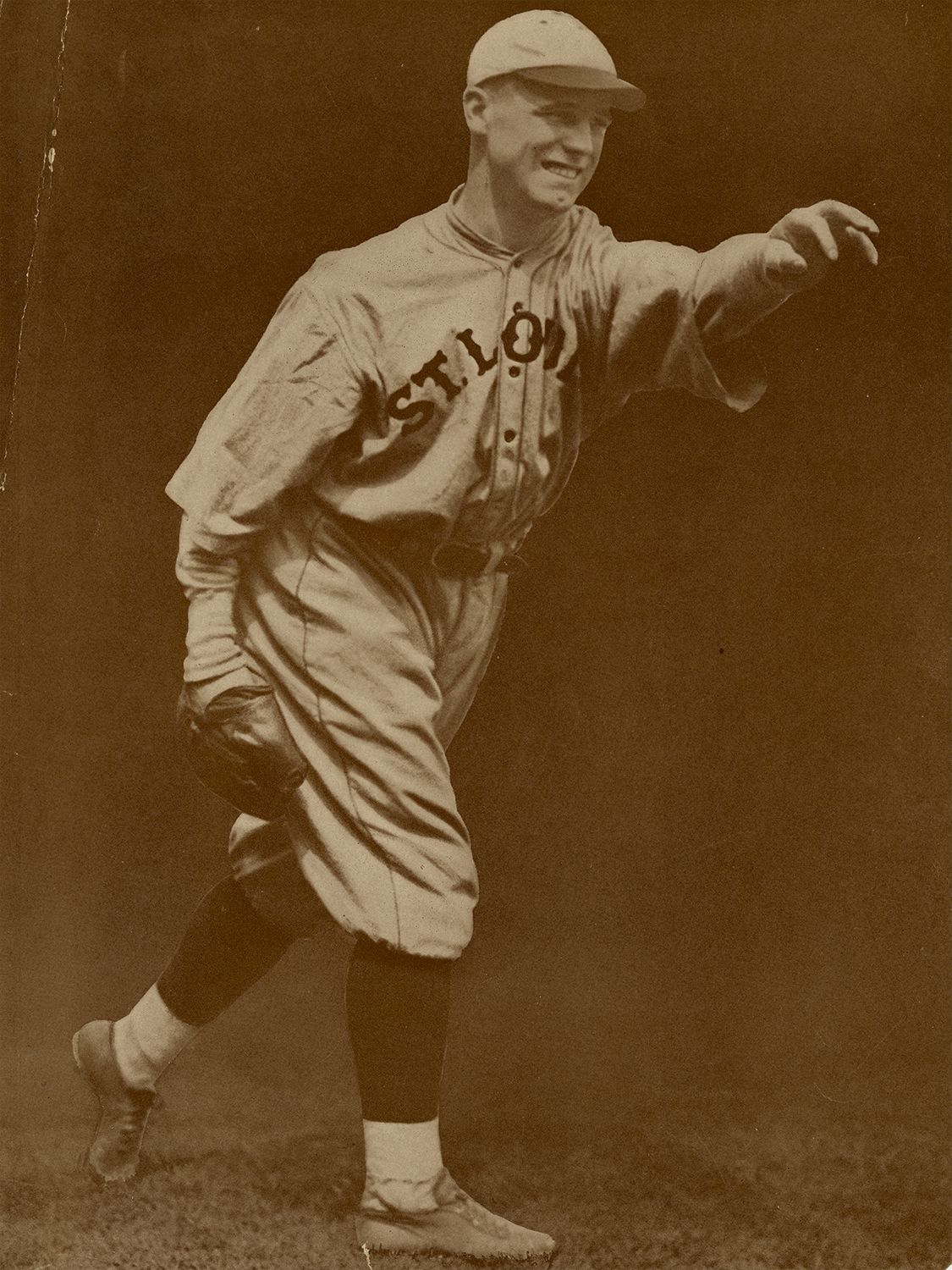 Sisler bests Johnson in epic pitchers' duel | Baseball Hall of Fame