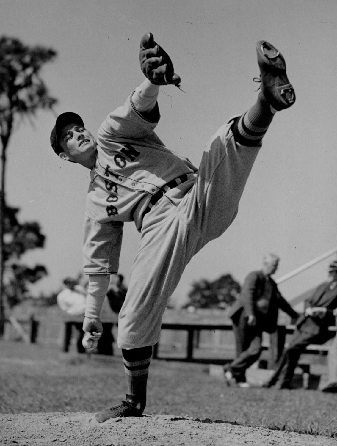 #Shortstops: A briefcase full of history | Baseball Hall of Fame