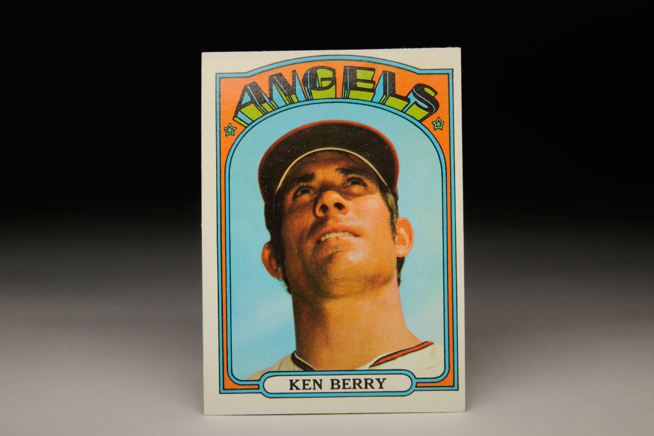 #CardCorner: 1972 Topps Ken Berry | Baseball Hall of Fame