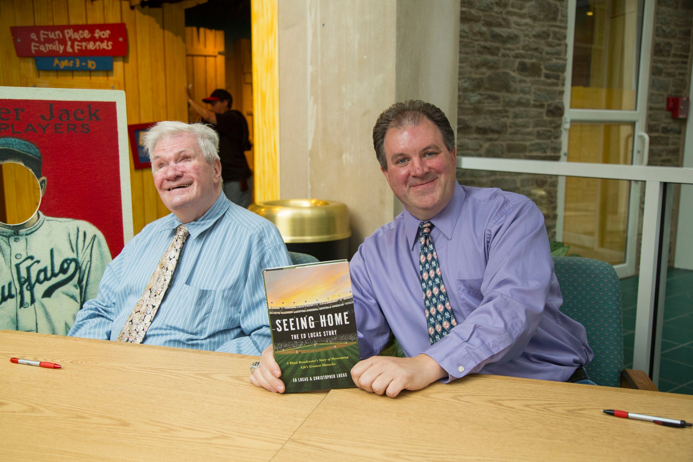 Blind sportswriter Ed Lucas reflects on remarkable career | Baseball ...