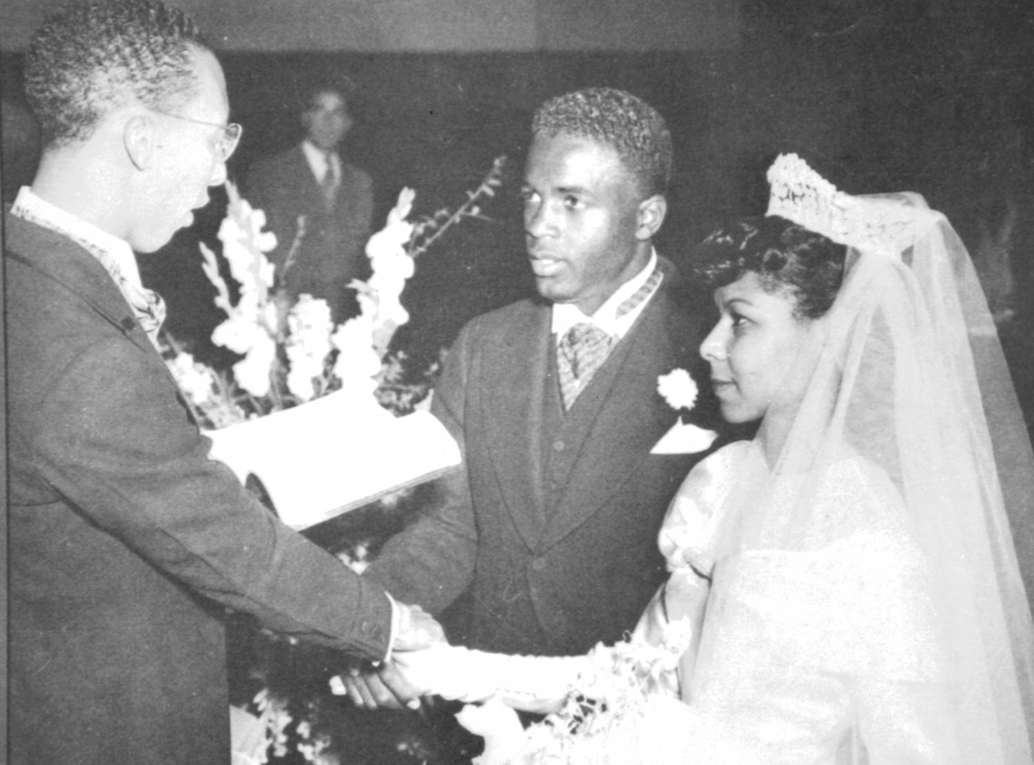 2017 Buck O'Neil Award Winner Rachel Robinson | Baseball Hall of Fame
