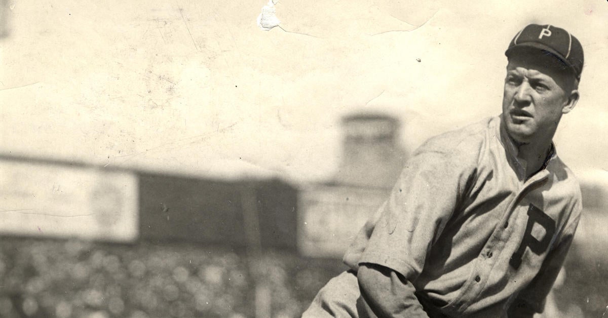 Grover Cleveland Alexander of the Phillies defeats Cy Young of the ...