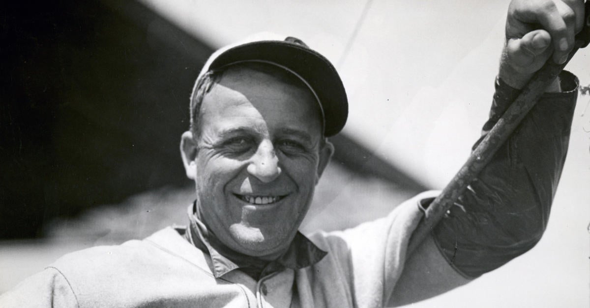 Future Hall of Famer Bottomley traded to Reds | Baseball Hall of Fame