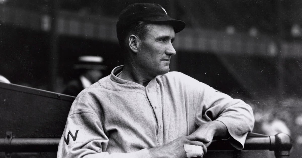 Johnson reaches 400 wins in 20th season | Baseball Hall of Fame