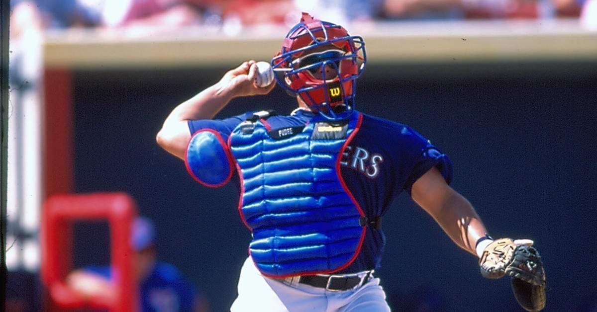 Rodríguez becomes first catcher to reach 20 home run/20 steal mark ...