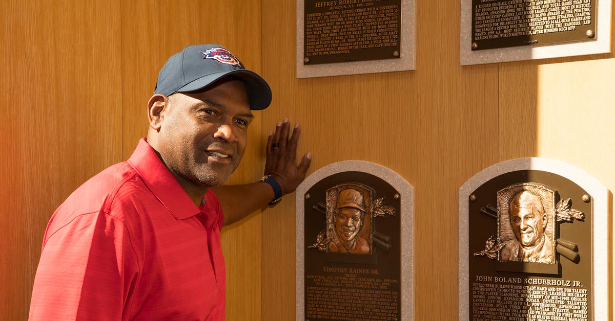 Raines heads to Florida for final big league season | Baseball Hall of Fame