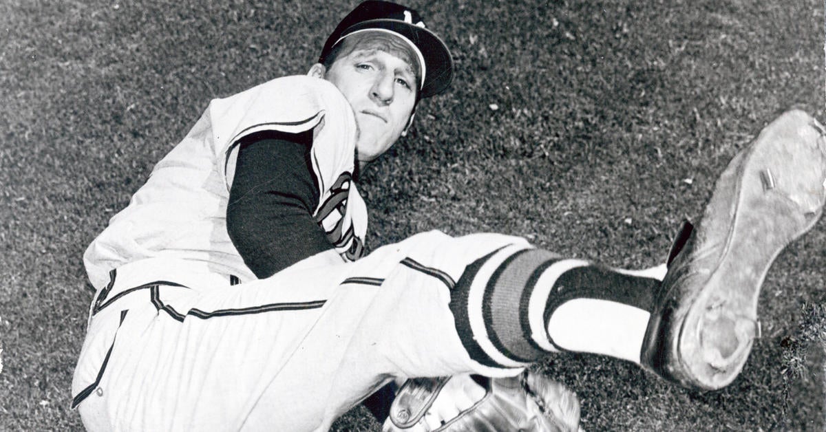 Braves legend Warren Spahn is sold to the Mets | Baseball Hall of Fame