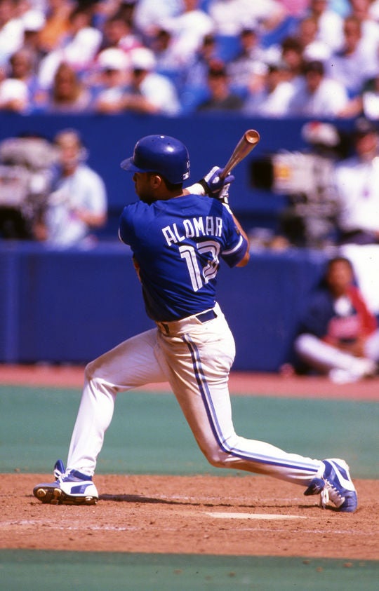 Future Hall of Famer Roberto Alomar signs free agent contract with ...