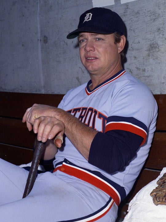 #CardCorner: 1959 & 1972 Topps Norm Cash | Baseball Hall of Fame