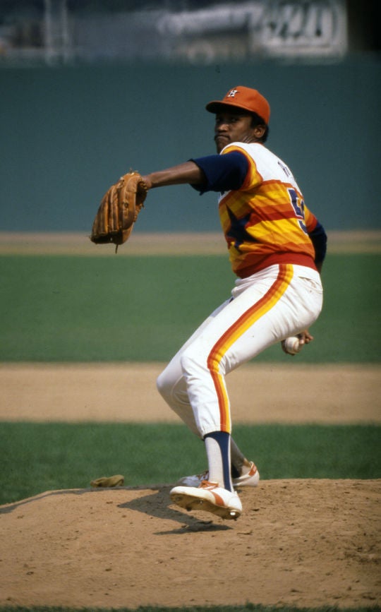 #CardCorner: 1981 Topps J.R. Richard | Baseball Hall of Fame