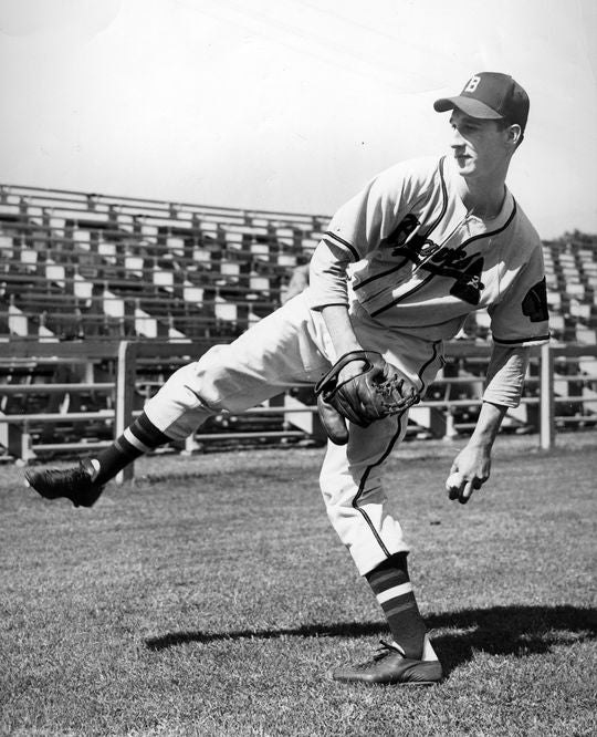 Warren Spahn ties an MLB record with 18 strikeouts | Baseball Hall of Fame