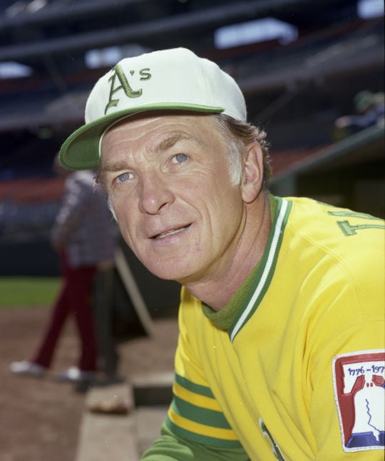 #CardCorner: 1972 Topps Chuck Tanner | Baseball Hall of Fame